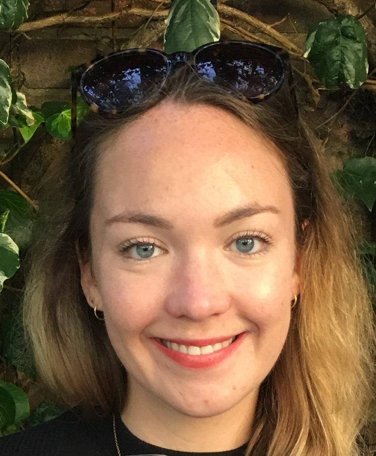 Lucy: English copywriter in Singapore- Copywriter Collective